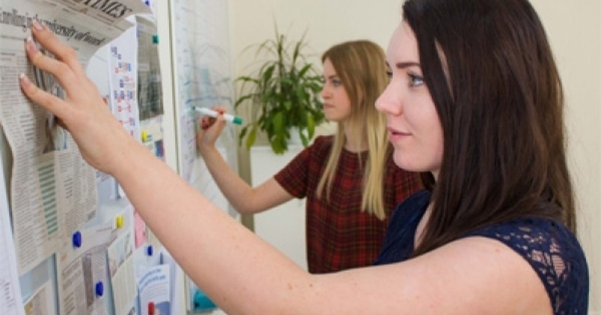 A techie day in the life of PRO Laura England, account… | PRmoment.com