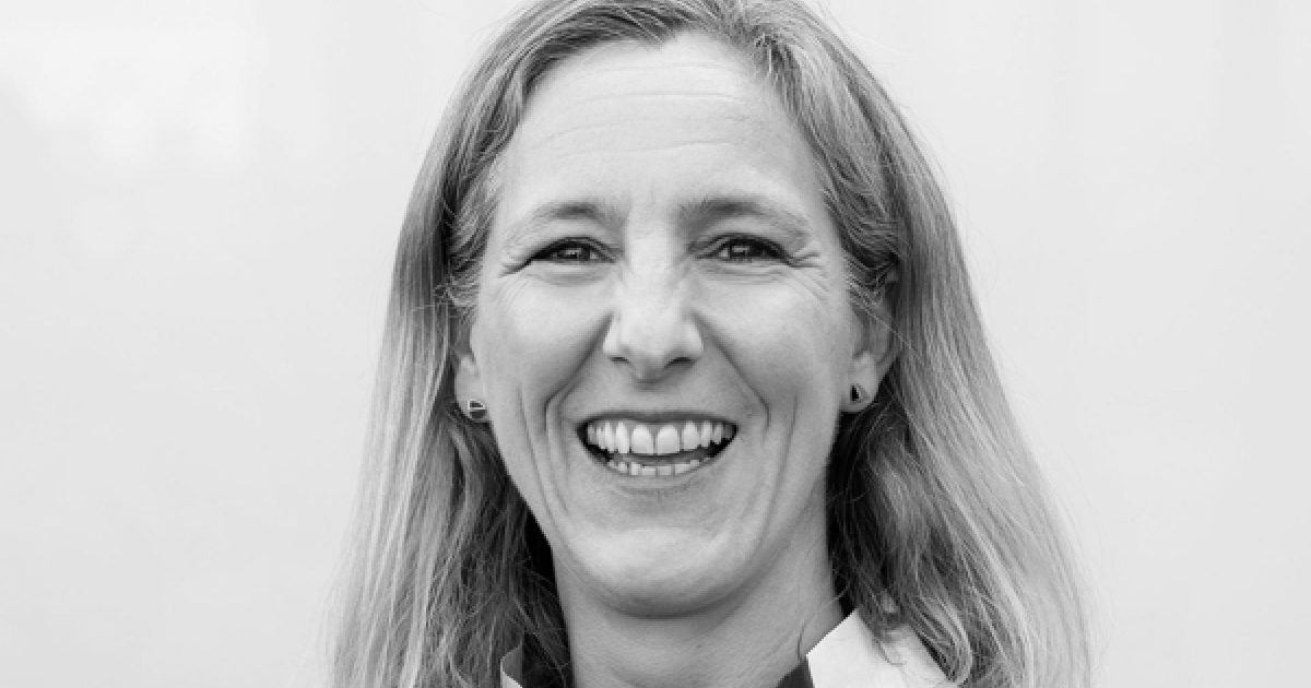 How to build a community: a discussion with Michelle… | PRmoment.com