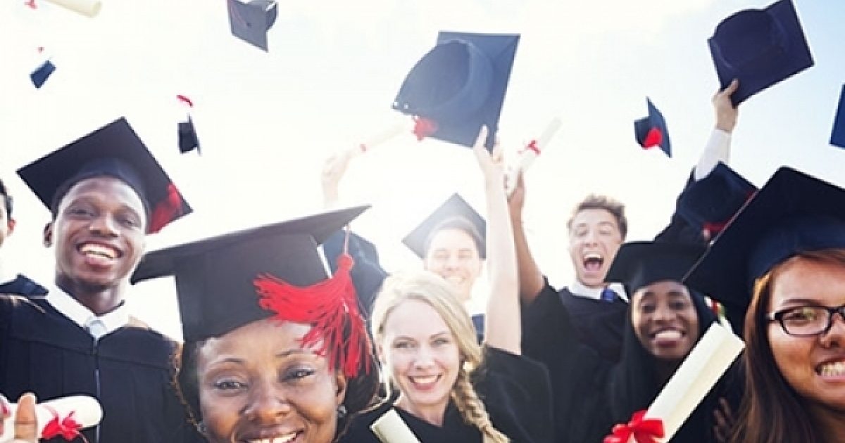 What difference do PR accreditation and qualifications… | PRmoment.com