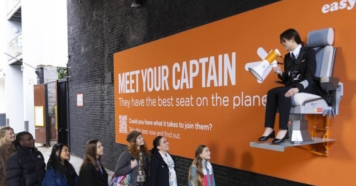 PR Stunt Watch: EasyJet stick a pilot on a Billboard,… | PRmoment.com