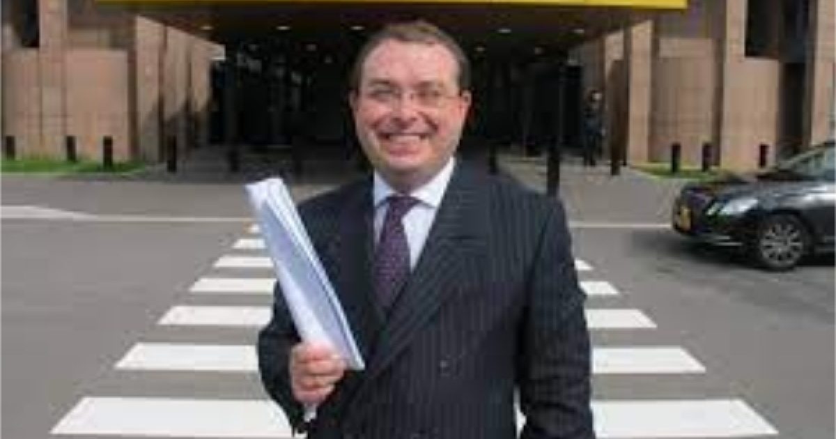 Francis Ingham’s Memorial Service | PRmoment.com